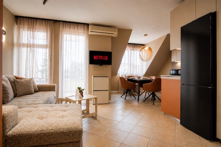 Sea Garden Apartment | City Center | 1 Br | - Varna