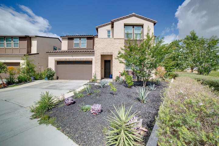 Premium Ontario Home W/ Resort-style Perks! - Chino, CA