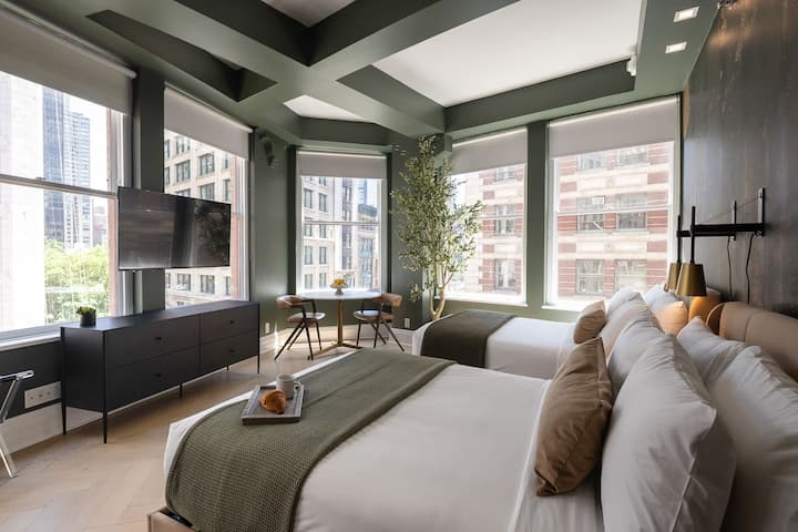Nomad Hotel Near Broadway & 5th Ave - Edgewater, NJ