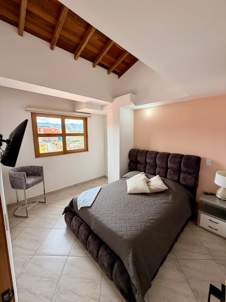 Penthouse Con Jacuzzi Y Terraza Privada - Guatape