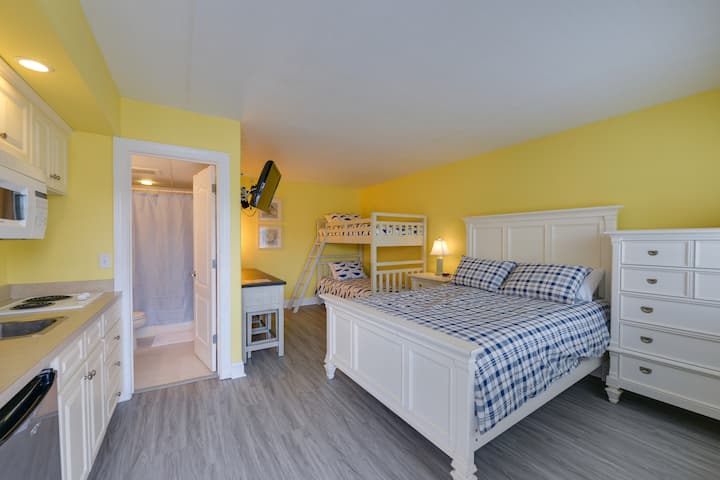 Walk To Boardwalk & Beach! Ocean City Studio - Ocean City, NJ