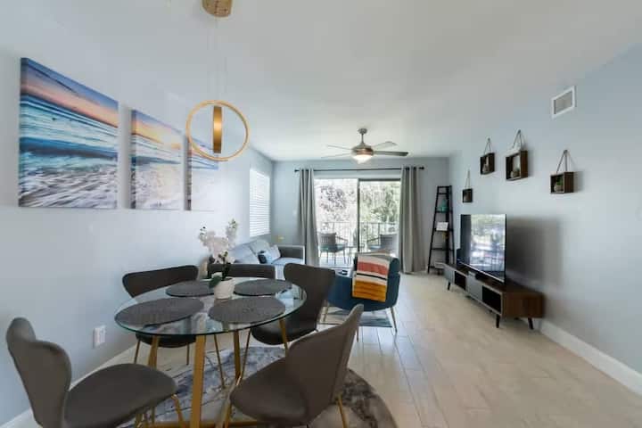 2br Beachside Condo + Pool & Hot Tub | Island Club - Melbourne, FL