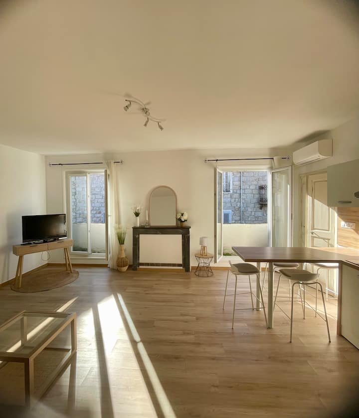 Charmant Appartement Au Cœur De Sartene - Sartène