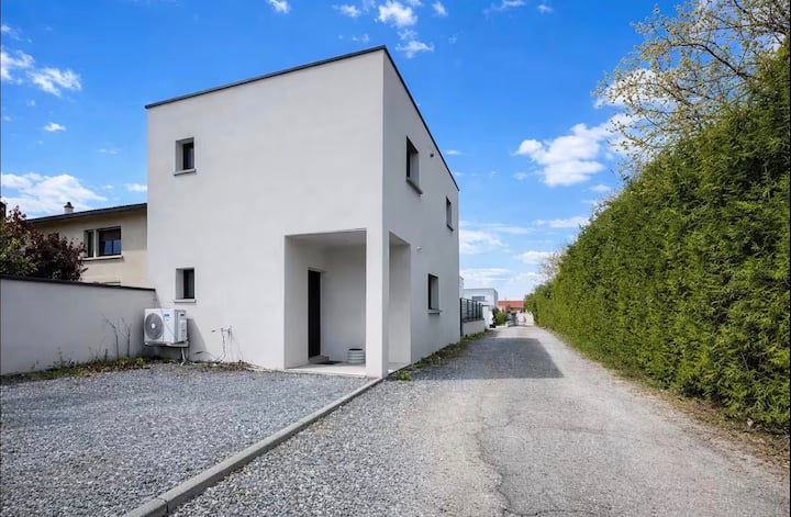 Villa - Solaize