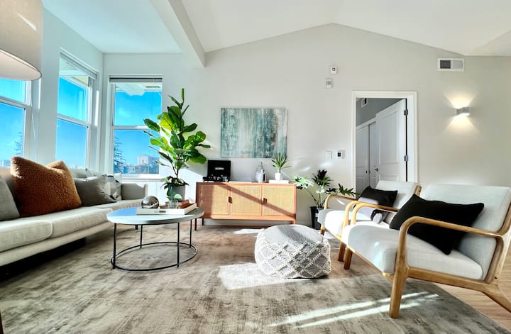 Preservation Park Penthouse - Oakland, CA