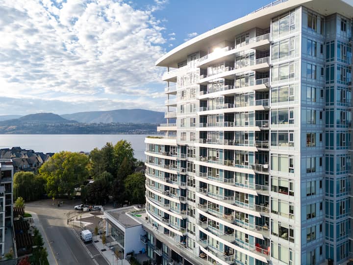 Lake-view Retreat · Pool/gym/beach Access | Luma - Kelowna