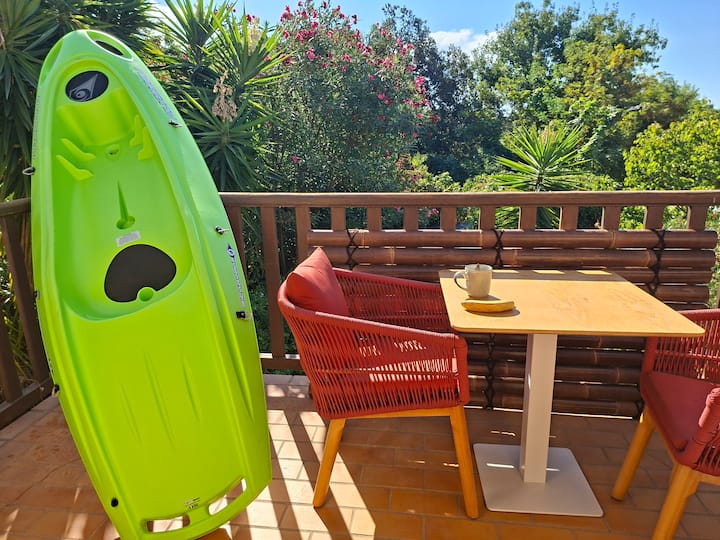 Clim, Parking, Proche Plages, Vue Jardins, Kayaks - La Croix-Valmer