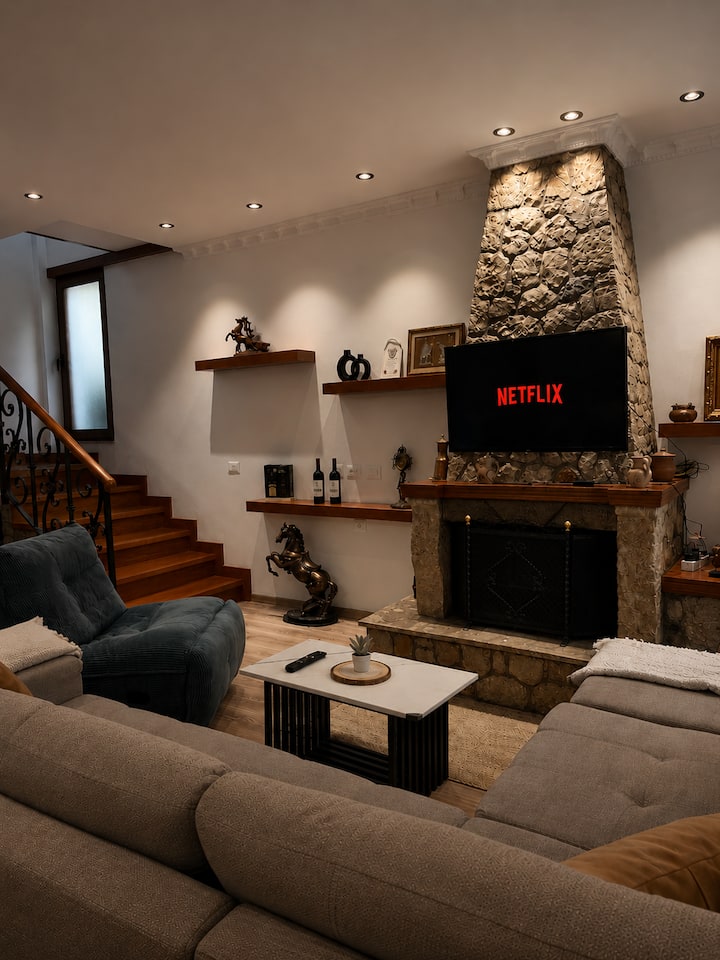 Ts Villa-mountain Views, Fireplace & Rustic Luxury - Albania