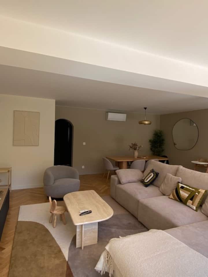 Maison De Ville Familiale Avec Jardin Et Piscine - Pessac