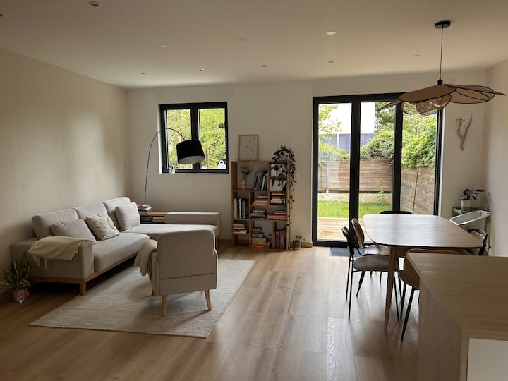 Maison Avec Jardin Tout Près De Paris - Issy-les-Moulineaux