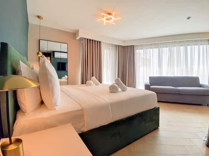 A+ Deluxe Double Room With Sofa And Balcony - Malta