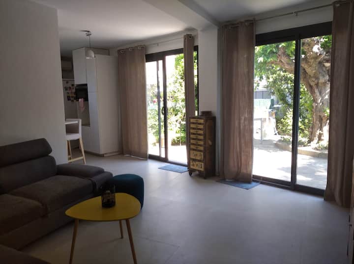 Maisonnette Avec Extérieur - Montpellier
