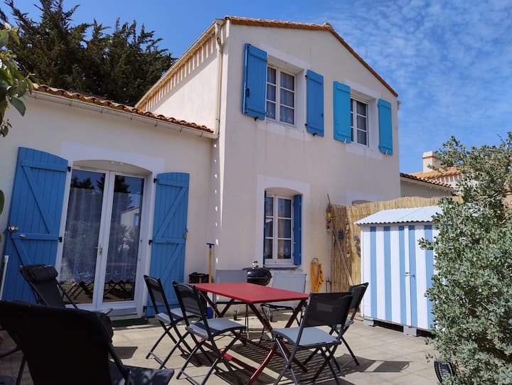 Maisonnette Proche De La Plage - Barbâtre
