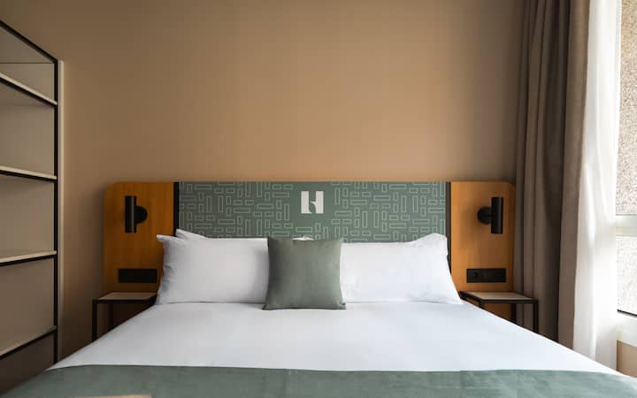 Limehome Berlin Klosterstraße | Suite (Lt) - Berlin
