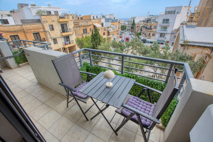 Cozy 2br Home In Swieqi Near St Julians & Shops - Malta