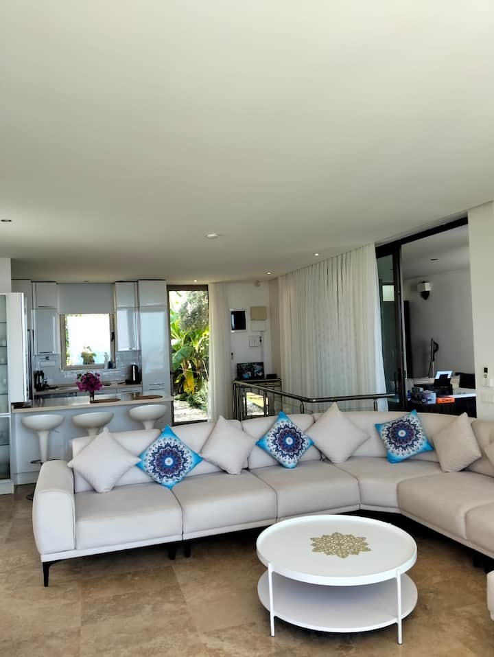 ÖZel Havuzlu 4+1 Modern Lüks Villa - Yalıkavak