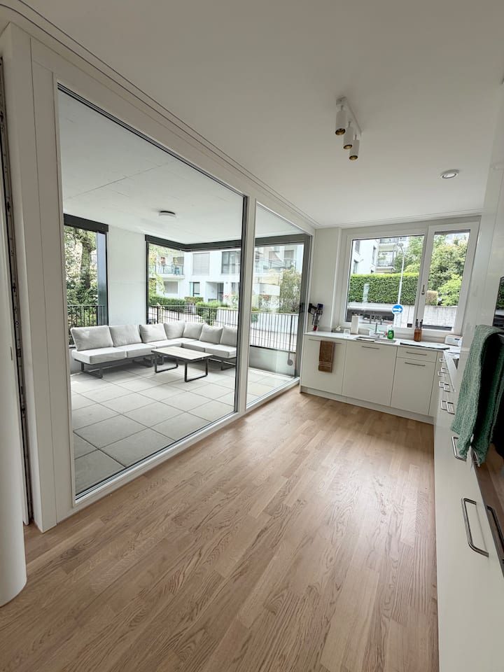 Bright & Designer Flat | Lake Zurich Steps Away - Zúrich