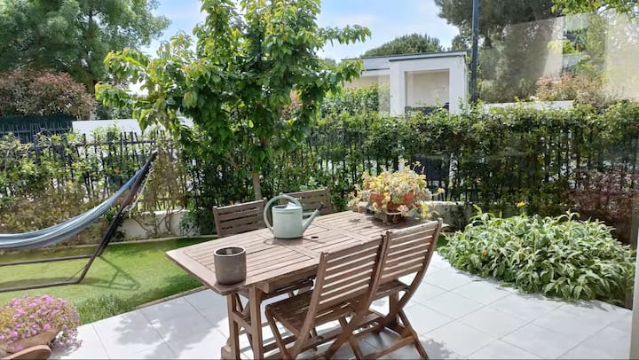 Maison Moderne Accueillante Pour 2 Pers Au Calme - Le Crès