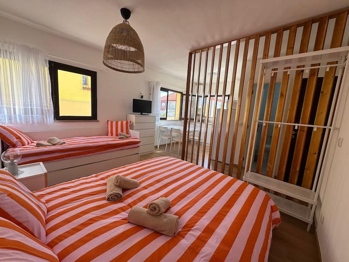 Family And Surf Studio Close To The Beach - Peniche