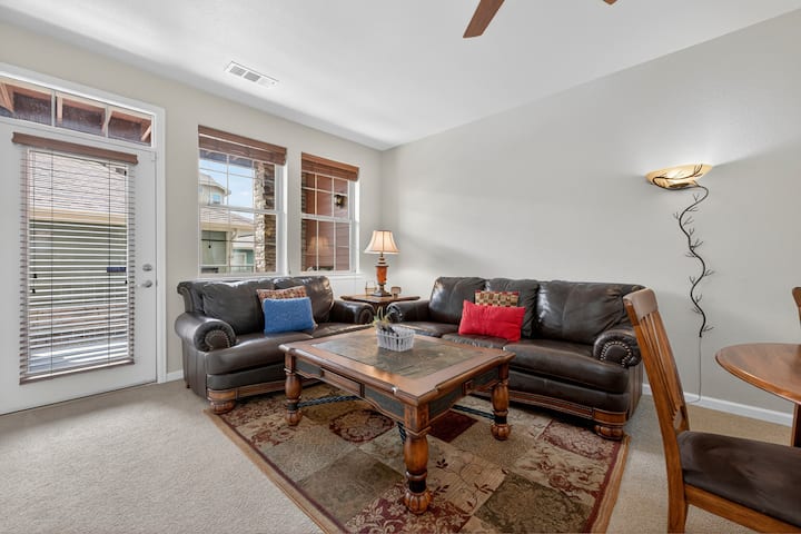 Spacious 1 Bed, Ground Floor, Private Patio - Granby, CO