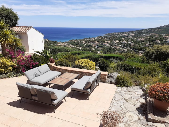 Maison Rustique Avec Vue Imprenable - Fréjus