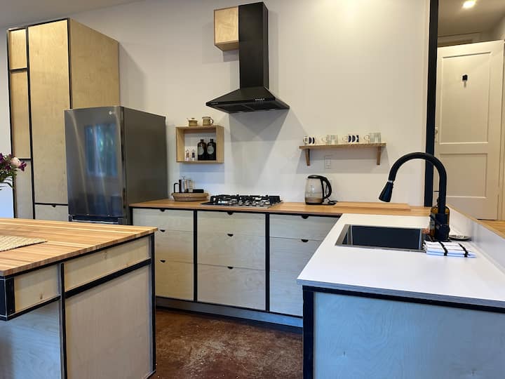 The Sweet Suite On Salt Spring Island - Salt Spring Island