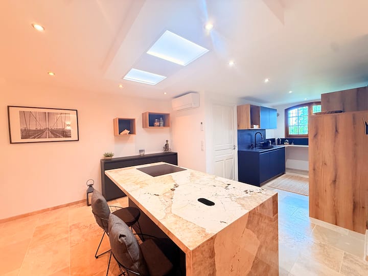 Grand Appartement Confort Avec Espace Détente - Sisteron