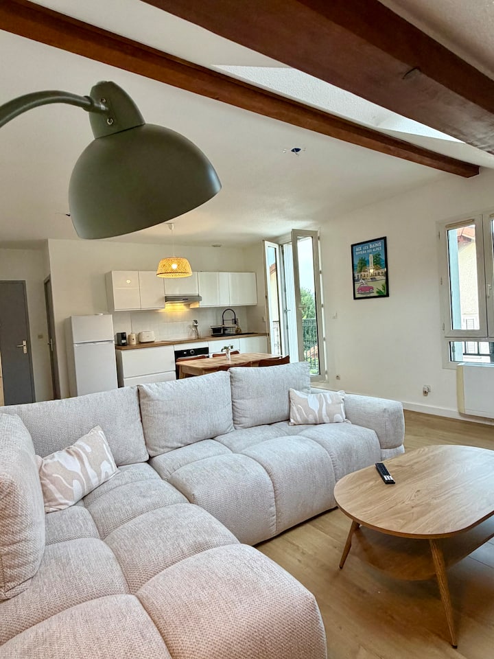 T2 Cosy Proche Lac & Gare Vue Montagne - Aix-les-Bains