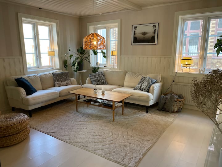 Charmigt Hus I Lysekils Gamlestad. - Orust