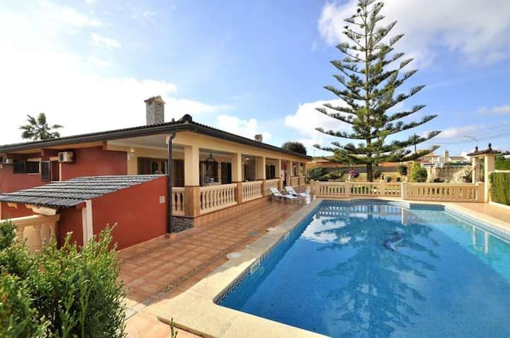 Villa Chabela - El Arenal