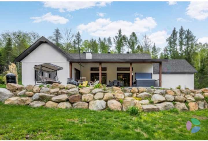 Havre Laurentides | Spa | Animaux* Et Accessible - Saint-Sauveur