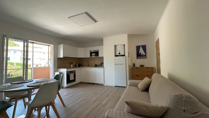 Appartement T2 Presqu'île De Giens
Hyères - Plage Notre Dame