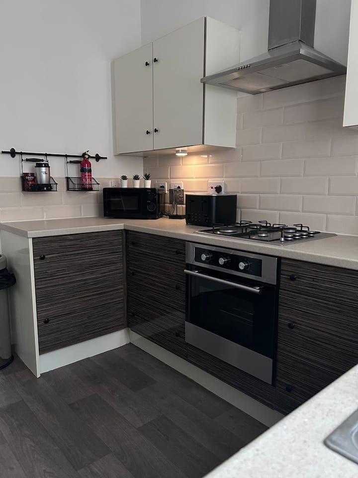 Red Brook House – Modern Stay Minutes From Anfield - Liverpool