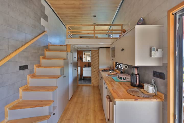 Olimpos'ta Jakuzili Lüks Tiny House Karavan - Adrasan