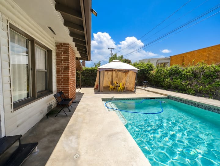 Disney, Star Wars & Potter Themed Pool Oasis - Irvine, CA
