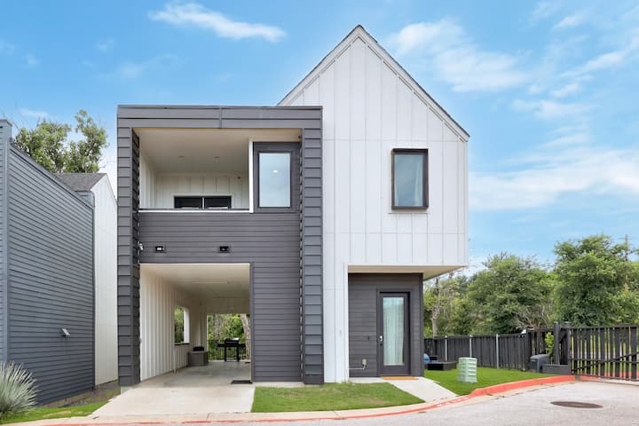 Modern 2br East Austin Stay | Mueller & Downtown - Austin