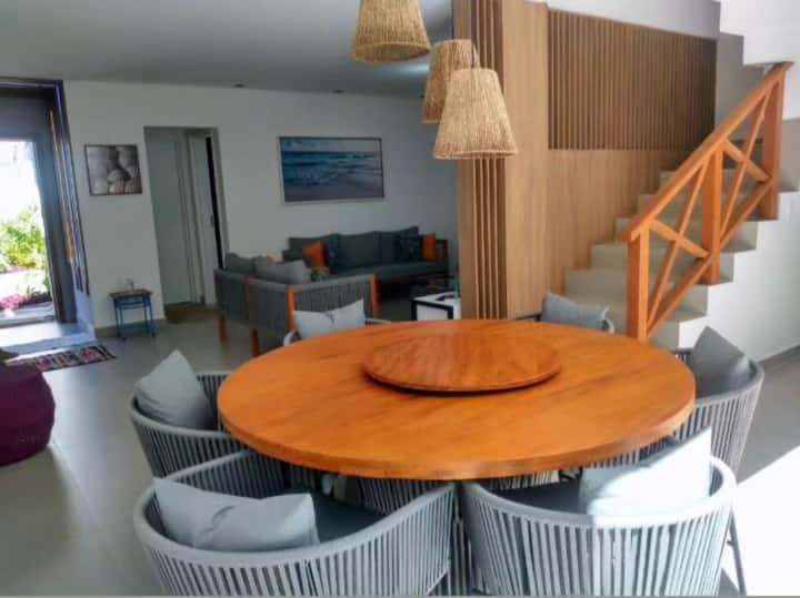 Casa Condomínio 4 Suítes, Piscina Social&privativa - São Sebastião