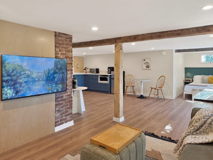 The Lakeside Burrow | Baddeck & Cabot Trail Base - Cape Breton Island