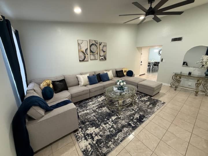 Cozy Stay Close To Everything - Brownsville, TX