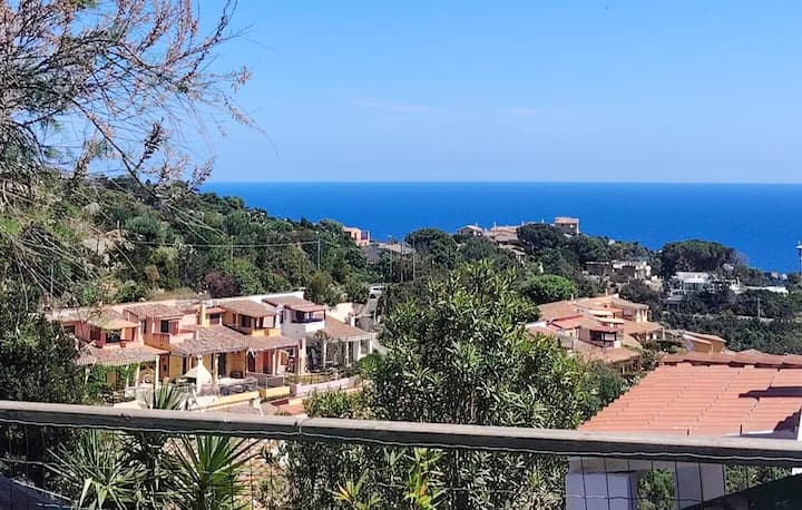 Awesome Home In Costa Rei With House Sea View - Costa Rei