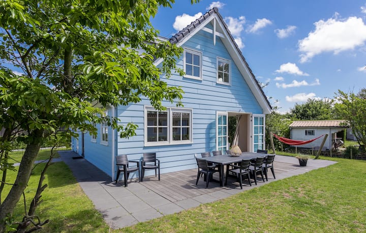 5 Bedroom Beautiful Home In Noordwijk - Leiden