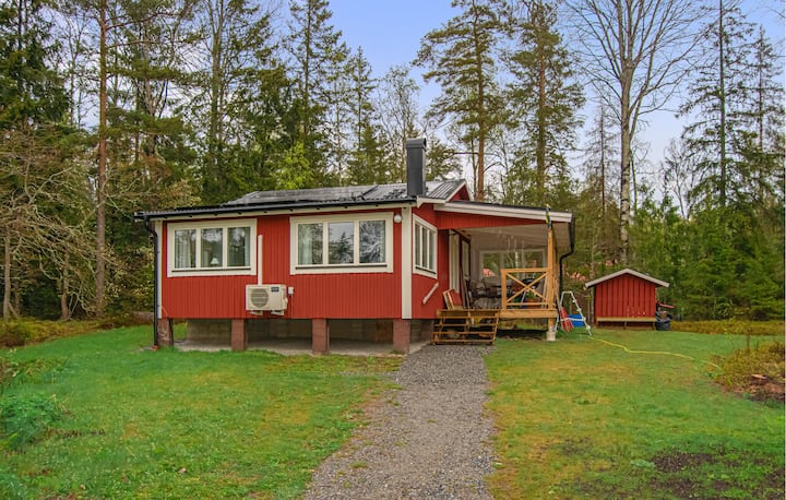 1 Bedroom Cozy Home In öSterhaninge - Haninge