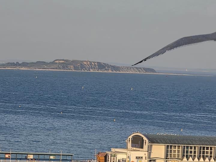 Stylish 2 Bed Apartment West Cliff 5 Min To Beach - ボーンマス