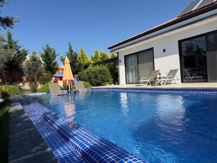 Villa Zümra  Palamut - Aklar