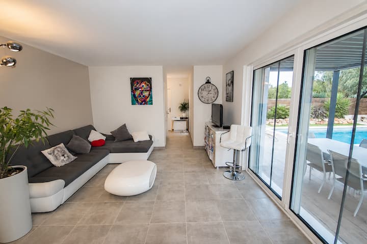 Superbe Villa Sécurisée Avec Piscine +3 Chambres - Hyères