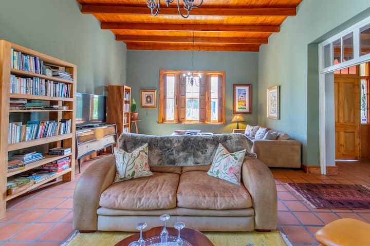 Peaceful Stay
Room 5 - Montagu