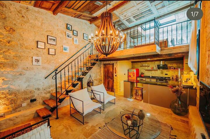 Suare Alaçatı Loft Suite - Ovacık