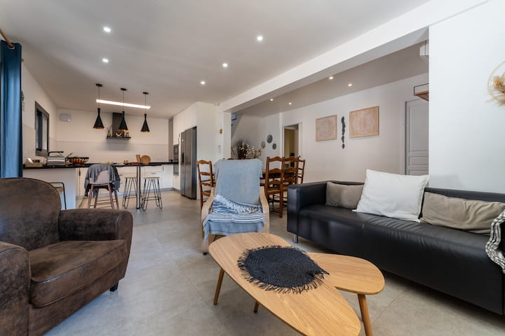 La Villa Sola - Climatisée Avec Piscine Privée - Saint-Gilles
