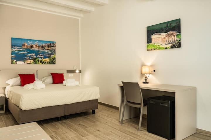 Annicrù Affittacamere - Double Room Ground Floor - Castellammare del Golfo
