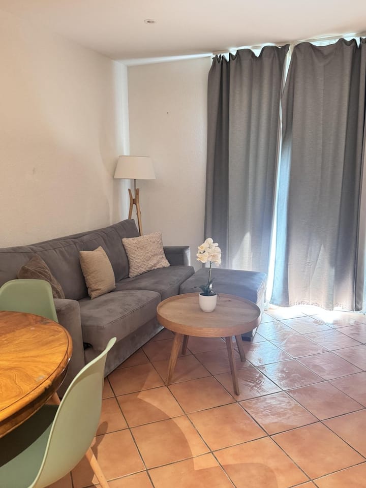 Le Refuge Montreux | Tub, Terrace & Total Calm - Montreux